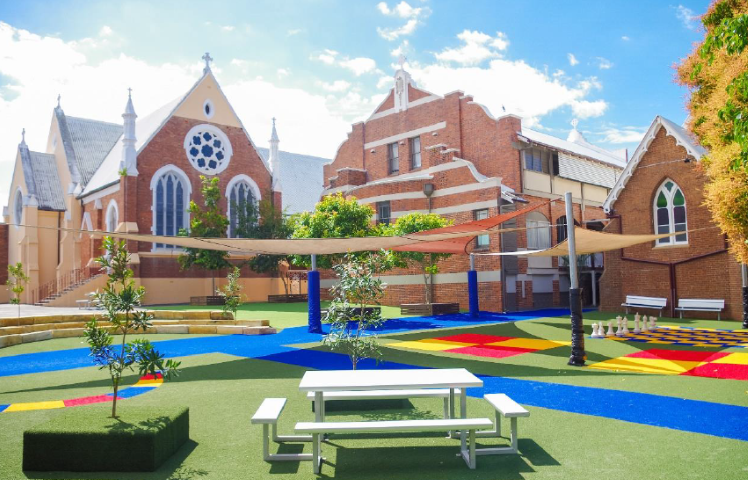 Welcome to Sacred Heart Primary School